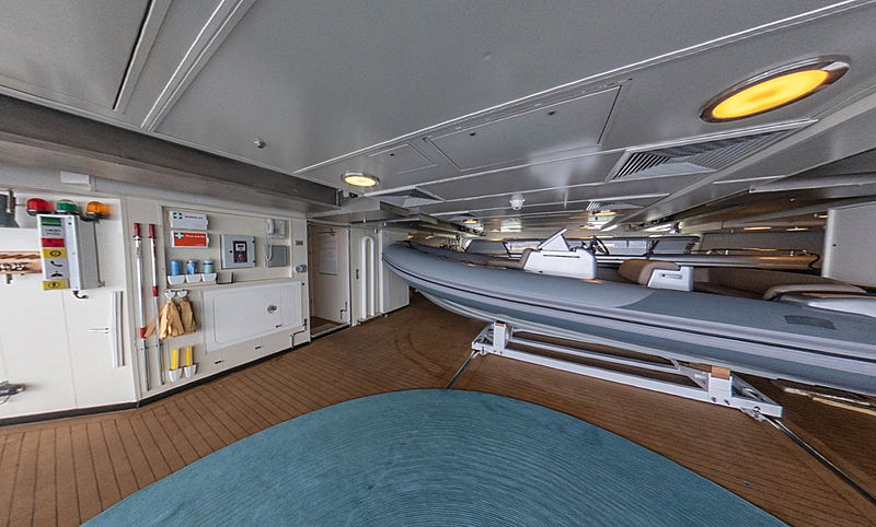 Photo: Luna B yacht tender garage | SuperYacht Times