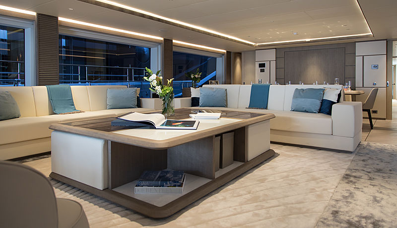 43m Gulf Craft superyacht Majesty 140 sold | SYT