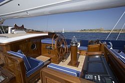 Royal Huisman's 52m gaff rigged schooner Meteor | SYT