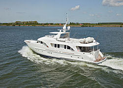 Superyacht of the Week: The Moonen 97 Livia | SYT