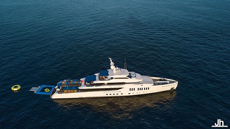 First Look: 67m custom Benetti superyacht Seasense delivered