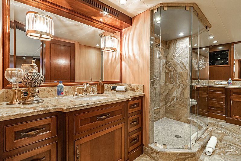 Motor yacht Lady Bahi sold | SuperYacht Times