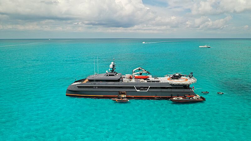 66m support superyacht Hodor in Exuma | SuperYacht Times