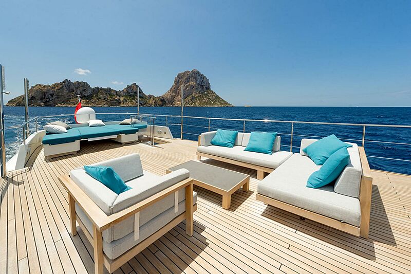 26m Feadship Yacht Monara for sale | SuperYacht Times