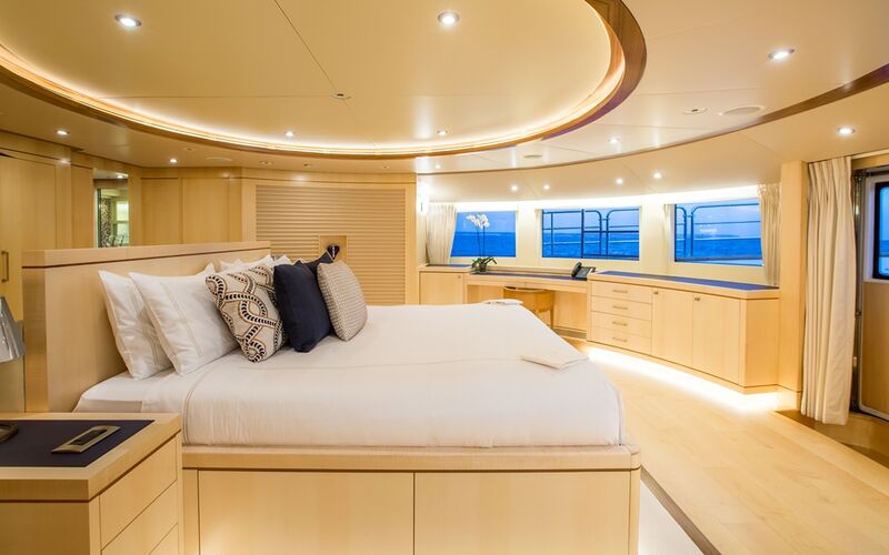 Motor yacht Blue Vision for sale | SuperYacht Times
