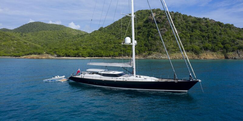 37m Bayard yacht Radiance sold | SuperYacht Times