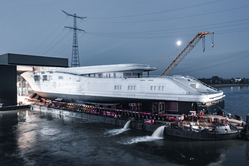 119m Feadship Project 821 in-build | SuperYacht Times