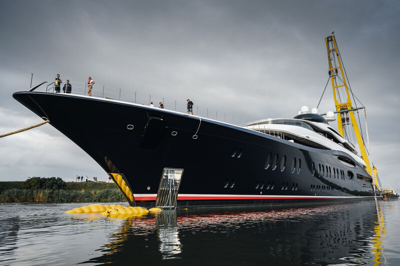 Feadship 1010 launched | SuperYacht Times
