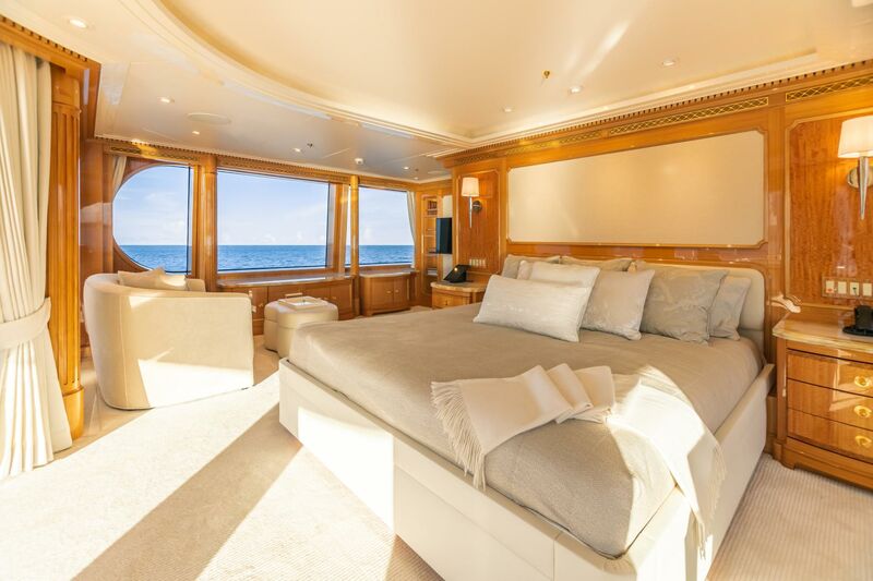 Feadship superyacht Gallant Lady for sale | SuperYacht Times