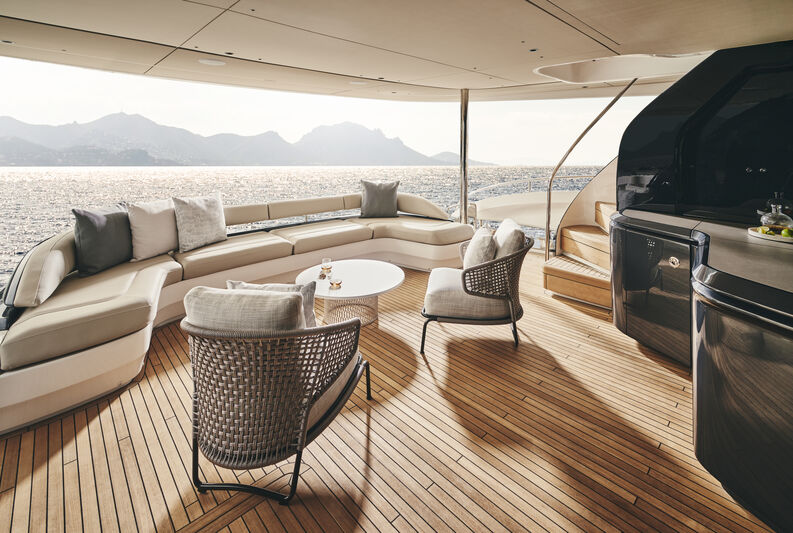 Onboard the 29m Princess Y95 yacht series | SuperYacht Times