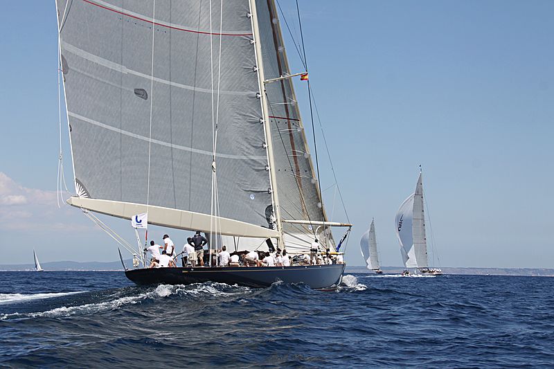 Photo: Velsheda yacht sailing in Palma | SuperYacht Times